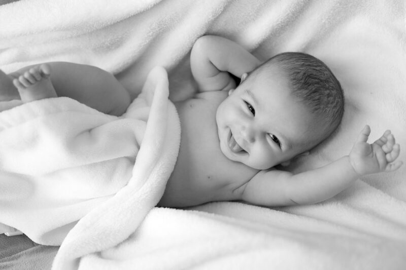 Besnijdenis baby | Van circumcisie tot herstel bij baby's - MC Kliniek